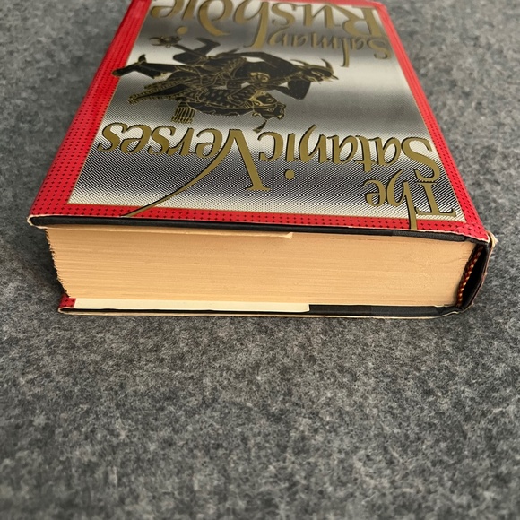 Penguin Publishing | Other | Salman Rushdie The Satanic Verses 989 ...